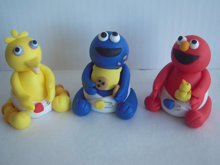 Sesame Street Cake Topper - CakeCentral.com