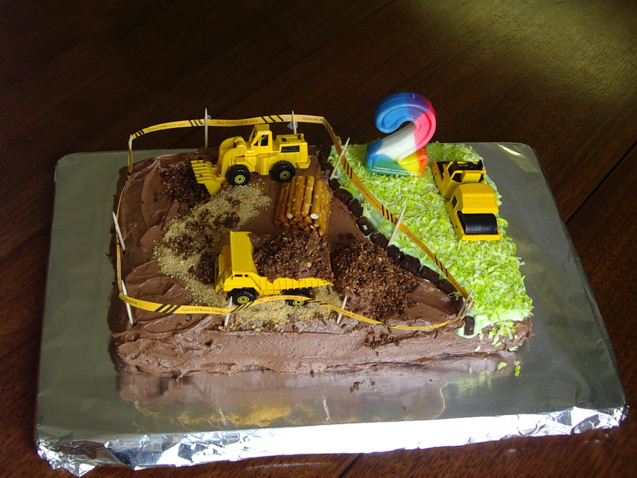 Construction Site Cake - CakeCentral.com