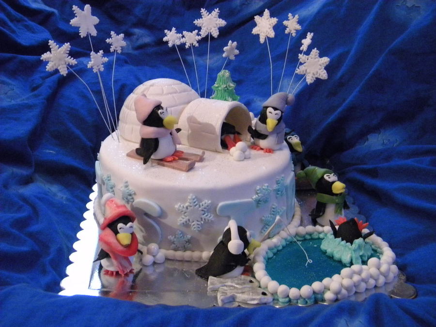 Penguins - CakeCentral.com