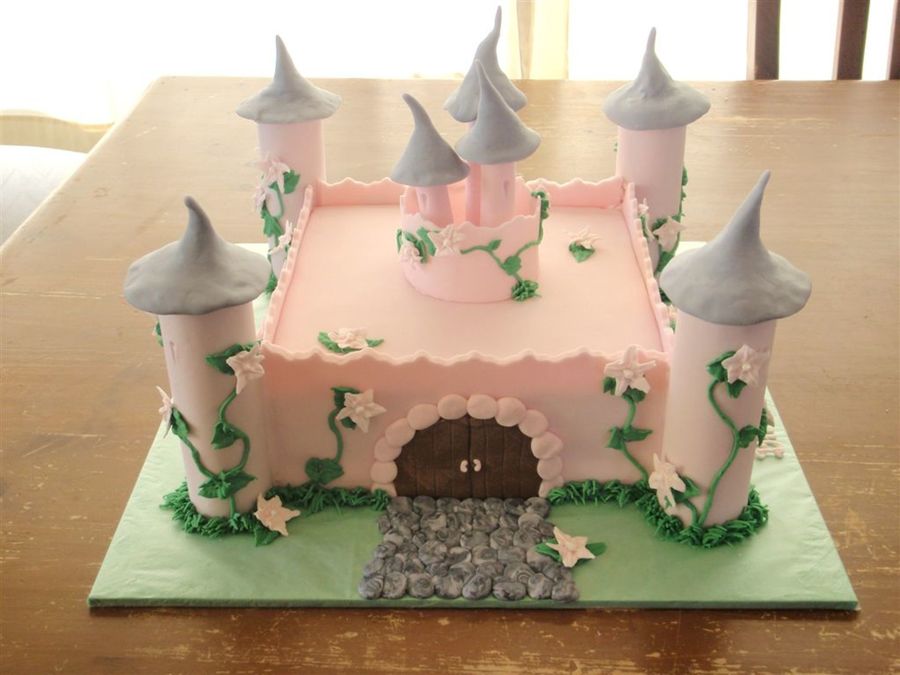 Fairytale Castle Cake - CakeCentral.com