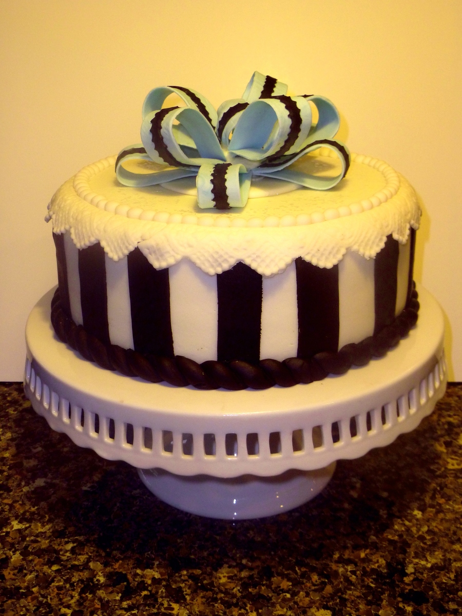 Lacey Birthday Cake - CakeCentral.com
