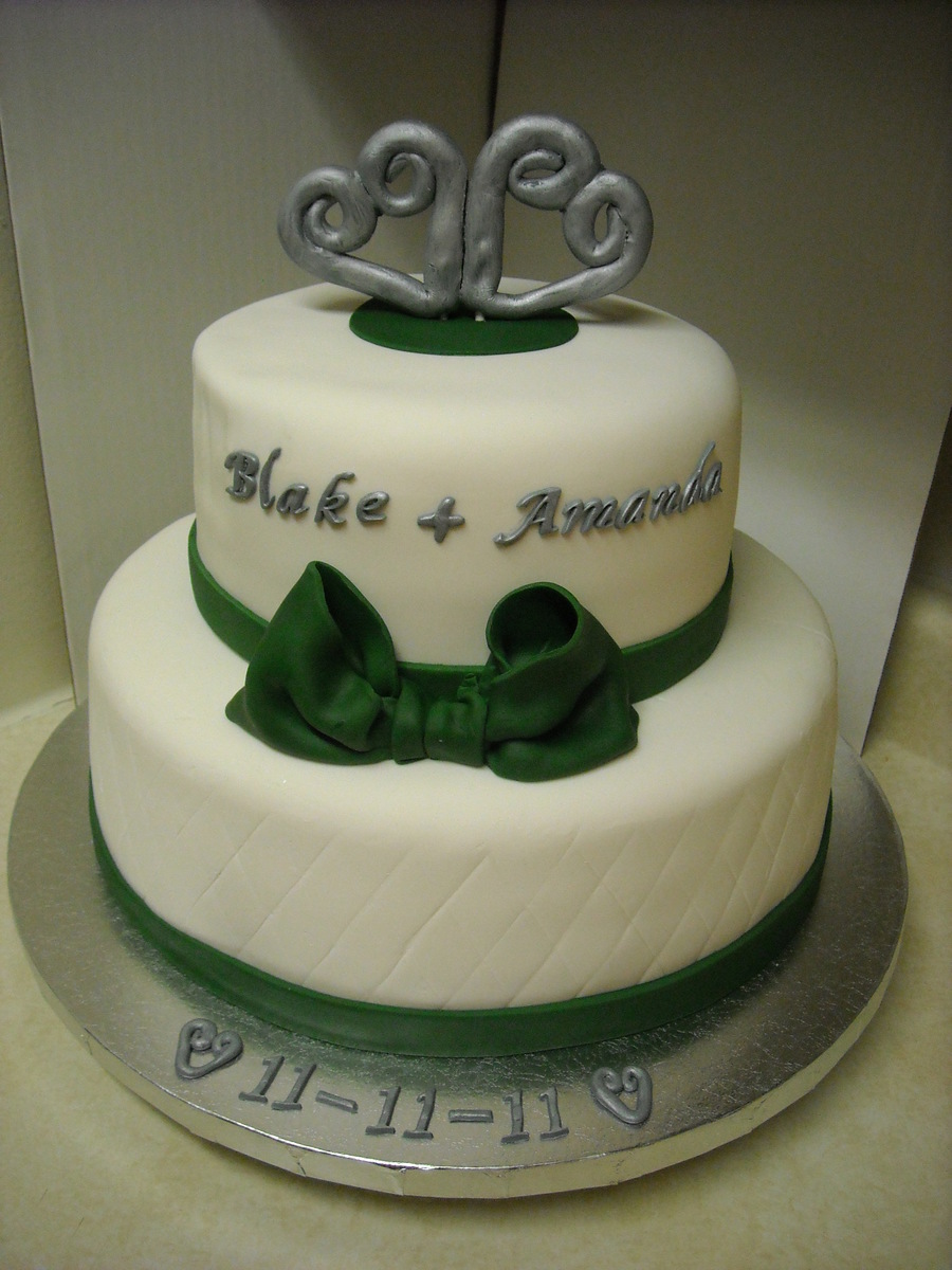 Engagement Cake - CakeCentral.com
