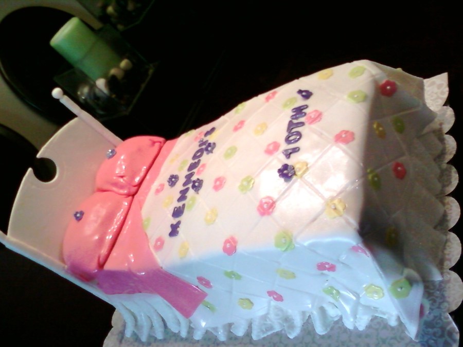 Beautiful Bed Cake - CakeCentral.com