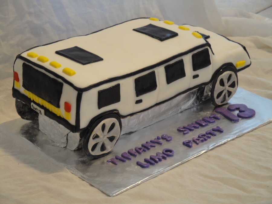 Hummer Limo Party Cake - CakeCentral.com