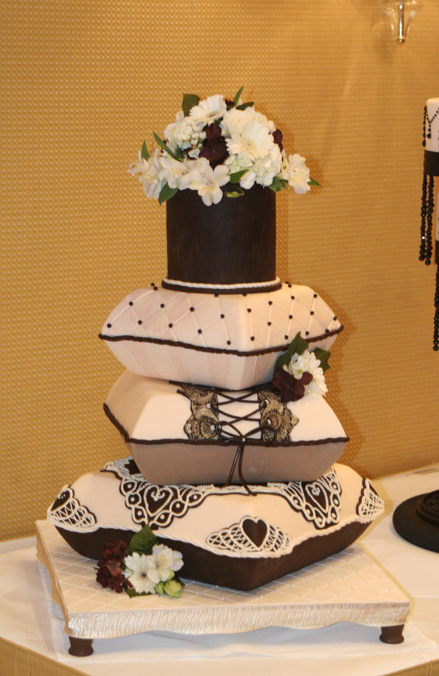 Weddings Magazine Pillow Stack - CakeCentral.com