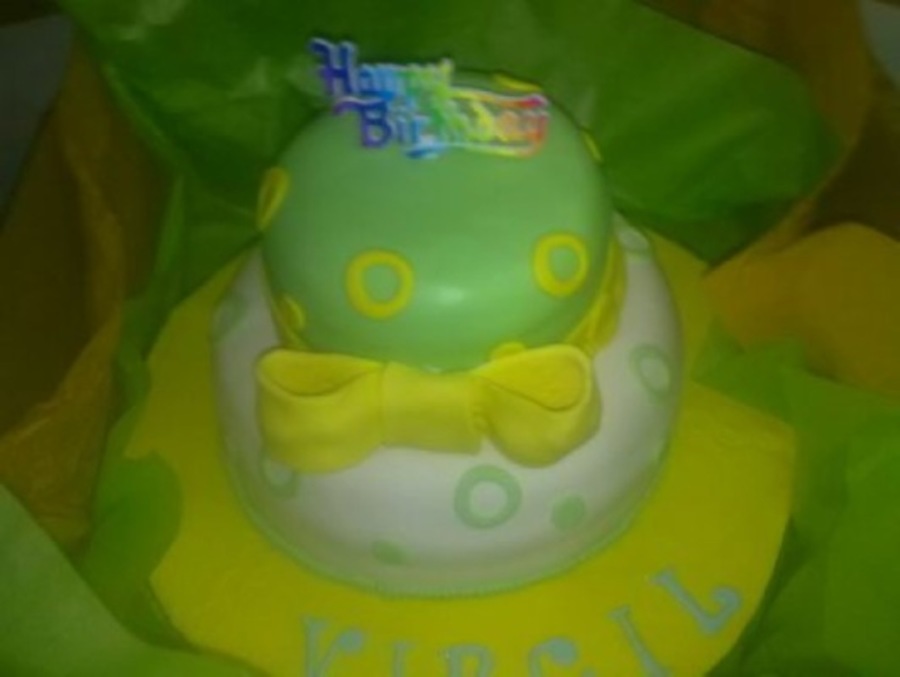 Green & Yellow Fondant Cake - CakeCentral.com