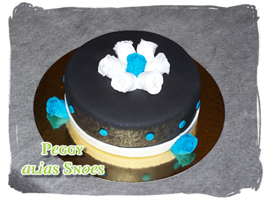 Black Cake With White Roses - CakeCentral.com