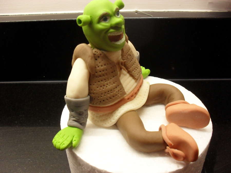 Shrek - CakeCentral.com