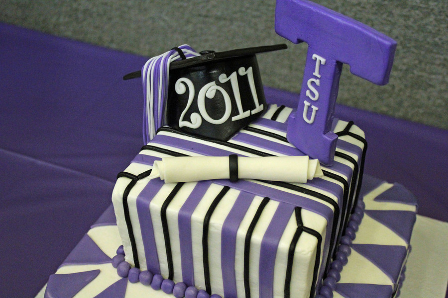 Tsu Graduation Cake - CakeCentral.com