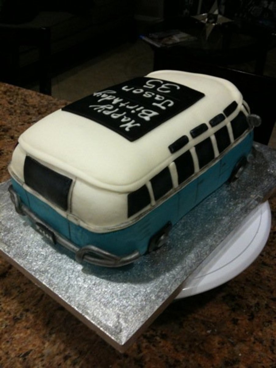 Volks Wagen Bus Cake - CakeCentral.com