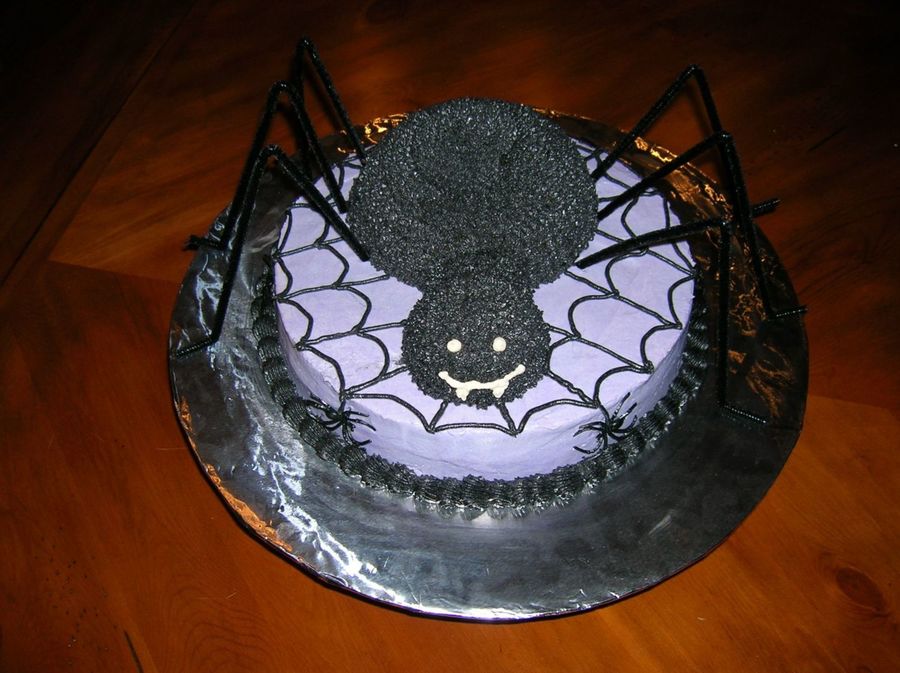 Spider Cake - CakeCentral.com