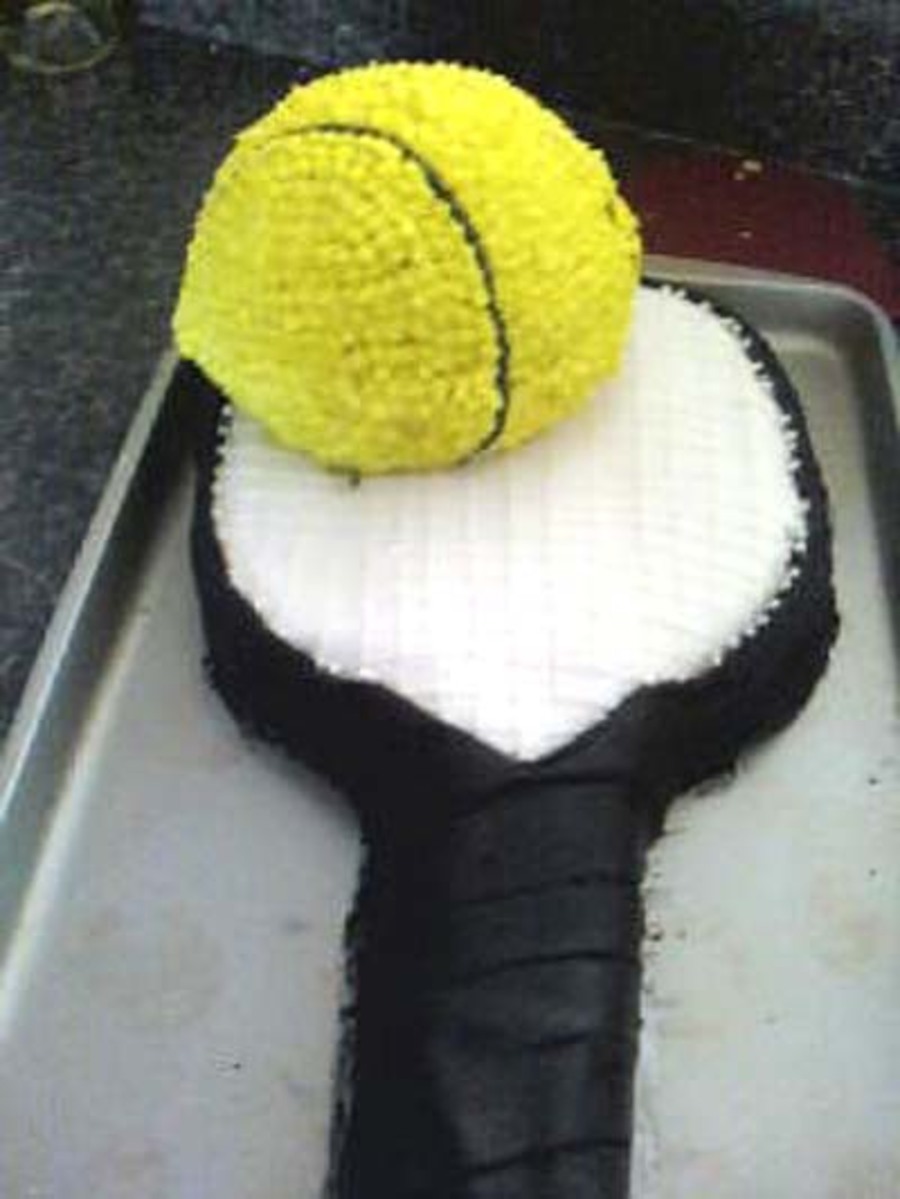 Tennis Racket And Ball Cake - CakeCentral.com