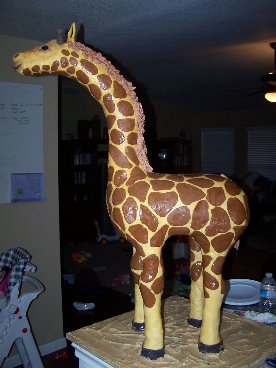 Giraffe - CakeCentral.com