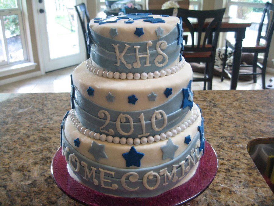 Homecoming Cake - CakeCentral.com
