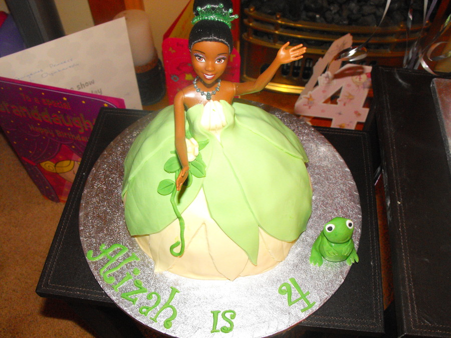 Princess And The Frog - CakeCentral.com