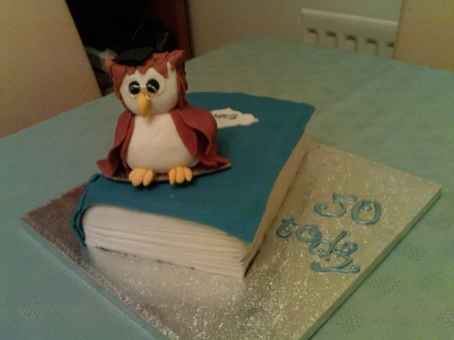 A Wise Owl - CakeCentral.com