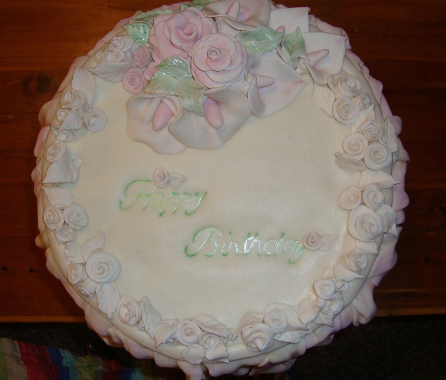 Rose Birthday Cake - CakeCentral.com
