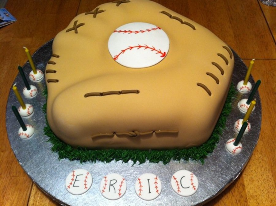 Baseball Glove Cake - CakeCentral.com