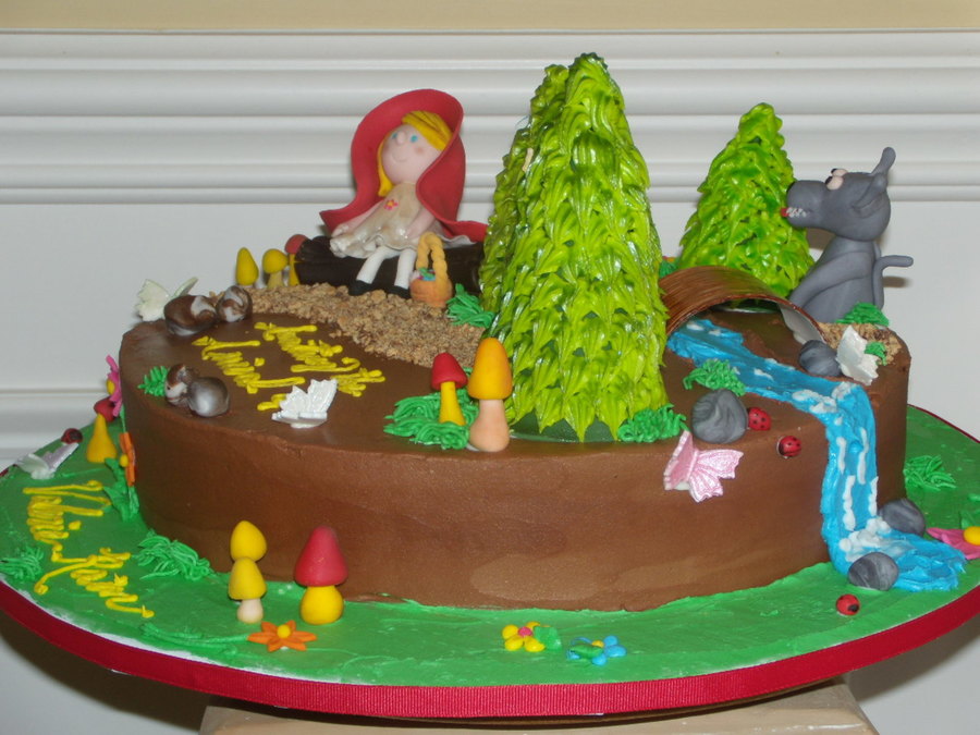 Red Riding Hood - CakeCentral.com