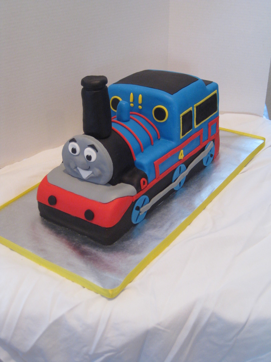Thomas The Train - CakeCentral.com