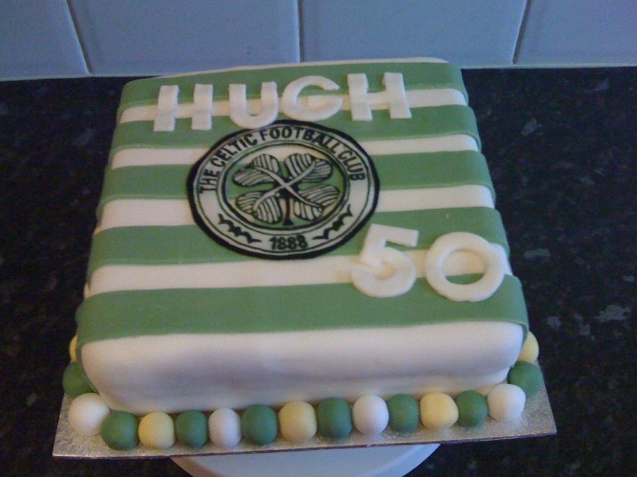 Celtic Football Cake - CakeCentral.com