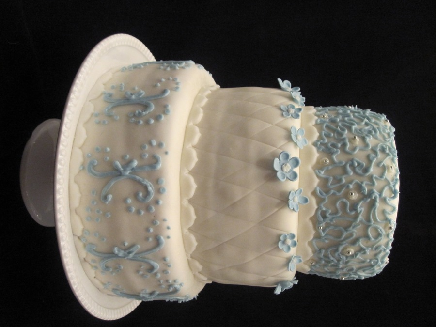 Cornflower Blue And White - CakeCentral.com
