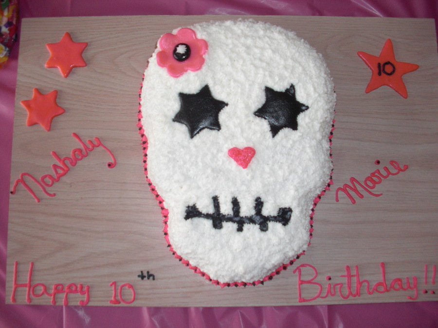 Girly Punk Cake - CakeCentral.com