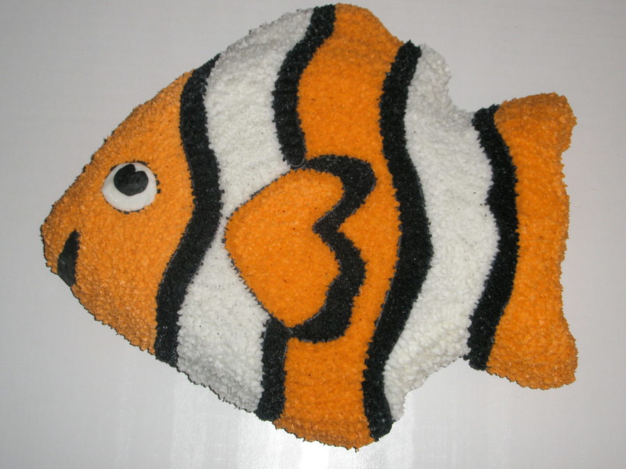 Fishy Cake - CakeCentral.com
