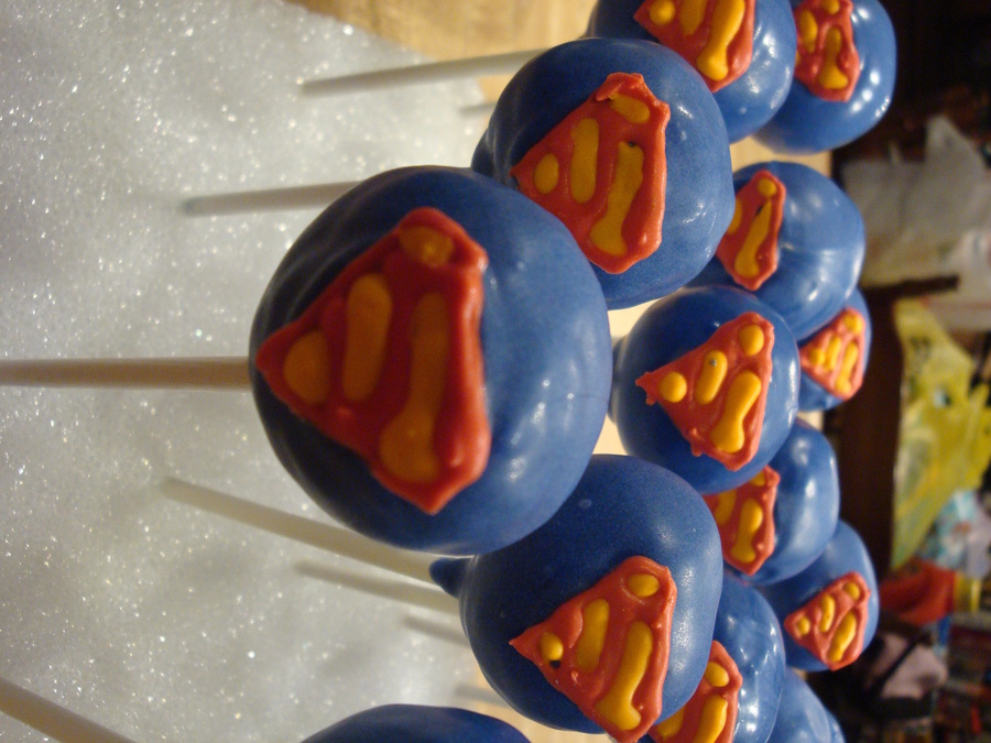Superman Cake Pops - CakeCentral.com