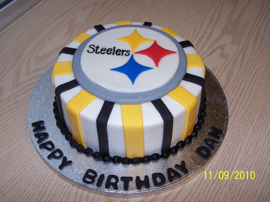 Pitsburgh Steelers Logo Birthday Cake - CakeCentral.com