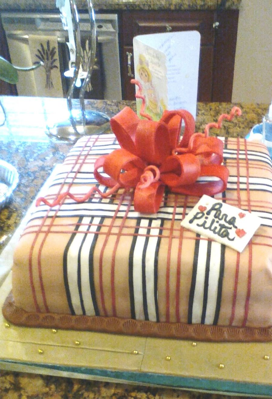 Burberry Cake - CakeCentral.com