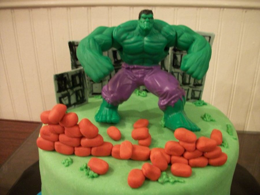 Incredible Hulk Birthday Cake - CakeCentral.com