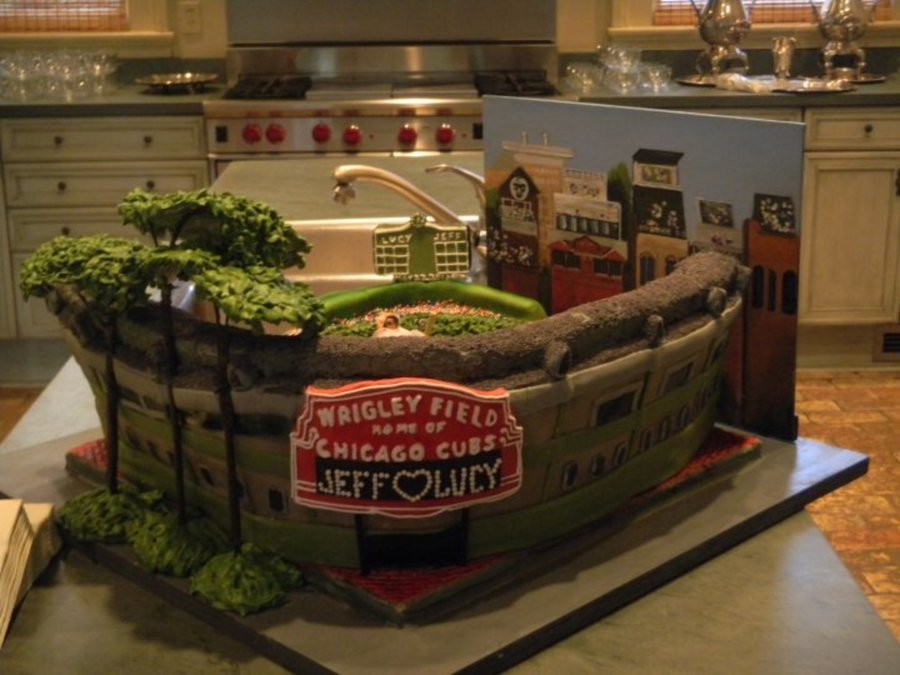 Wrigley Field - CakeCentral.com