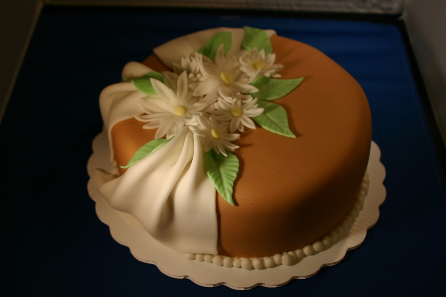 Swag Cake - CakeCentral.com