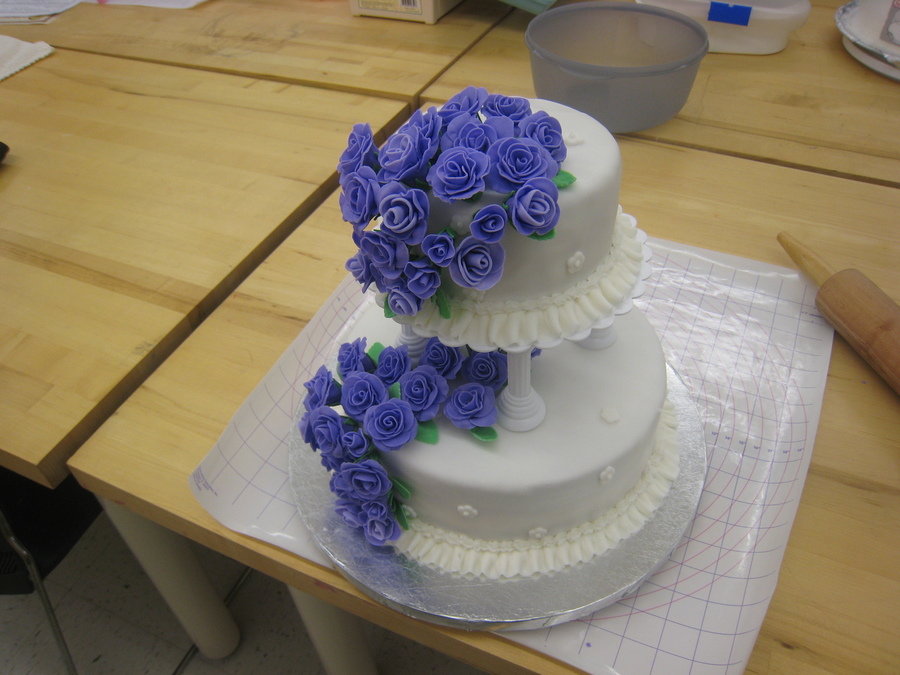 Class Cake - CakeCentral.com