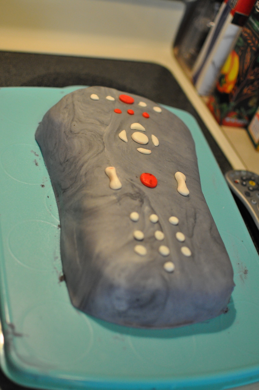 Tv Remote Cake - CakeCentral.com