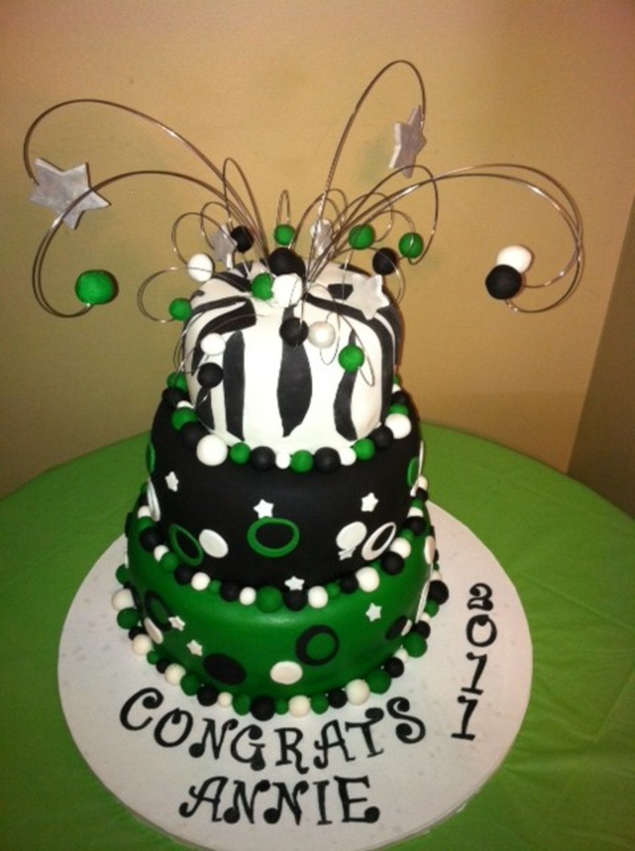 3-Tier Graduation Cake - CakeCentral.com