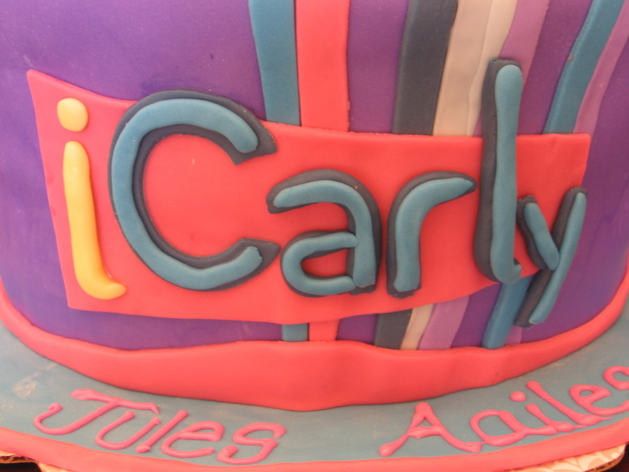 Icarly Birthday Cake - CakeCentral.com