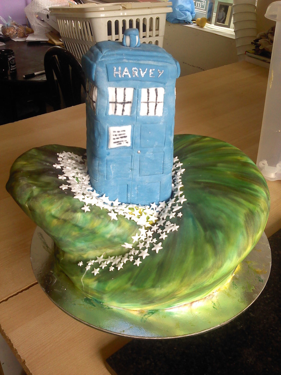 Dr Who Tardis Cake - CakeCentral.com
