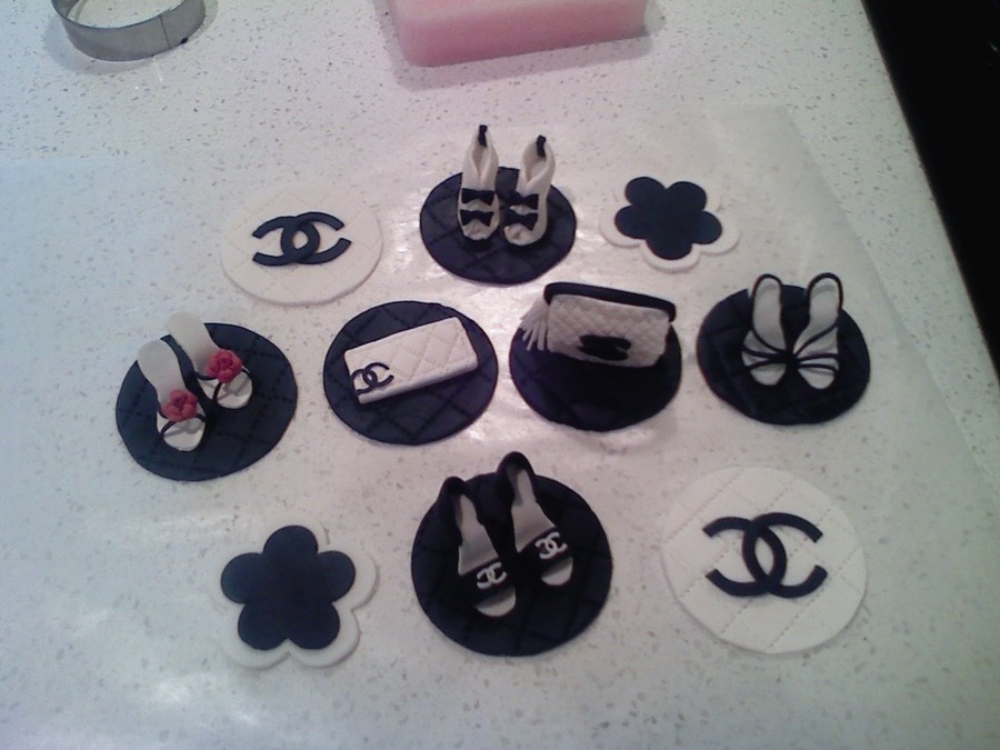 Chanel Cupcake Toppers - CakeCentral.com
