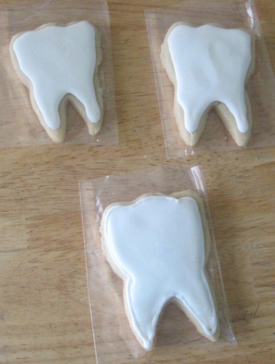 Tooth Cookies - CakeCentral.com