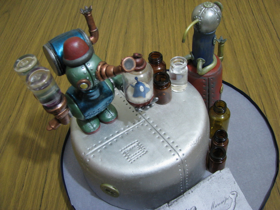 Steampunk Automata Cake - CakeCentral.com