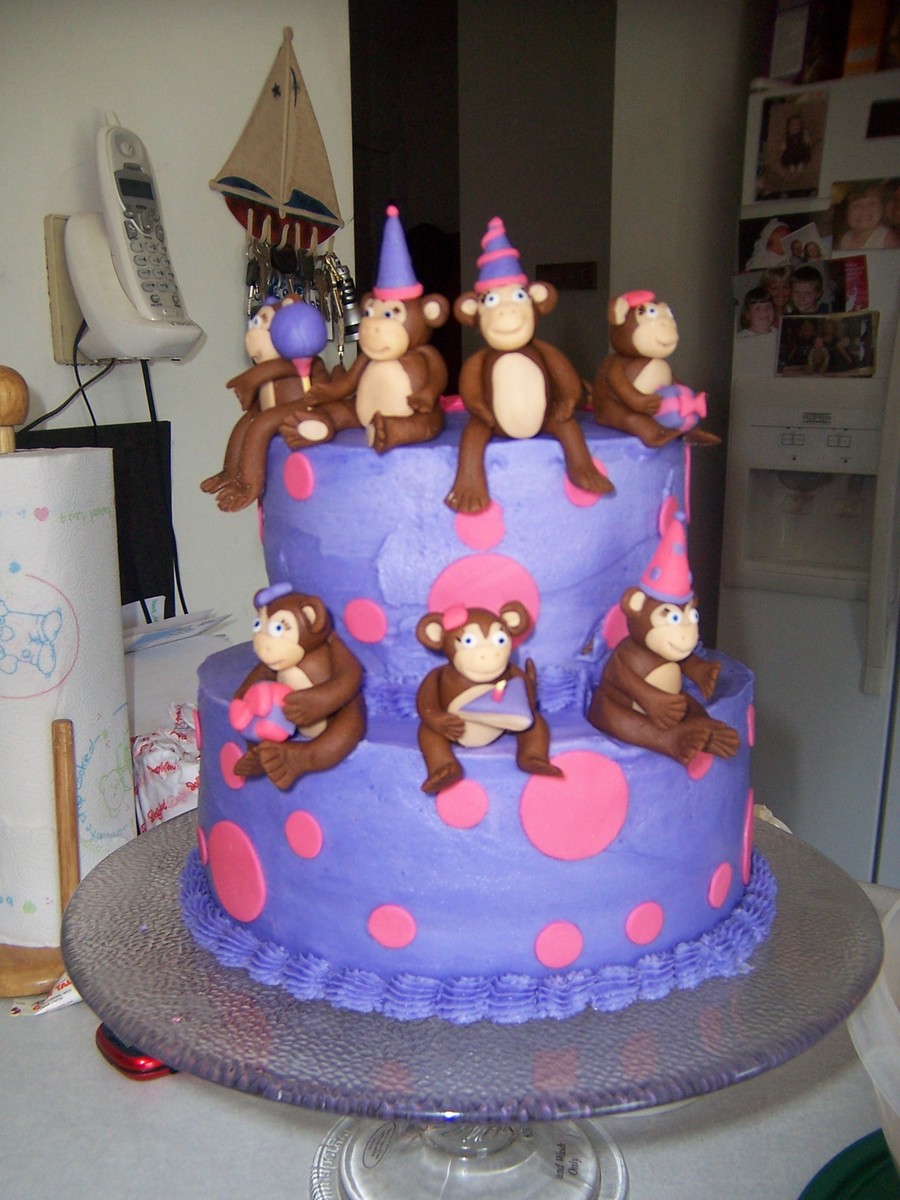 Girlie Monkeys - CakeCentral.com
