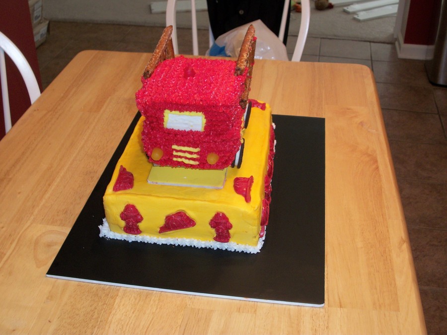 Fire Truck Cake - CakeCentral.com