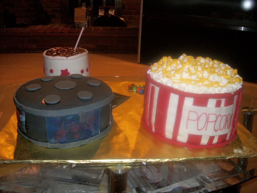 Movie Theme Cake - CakeCentral.com