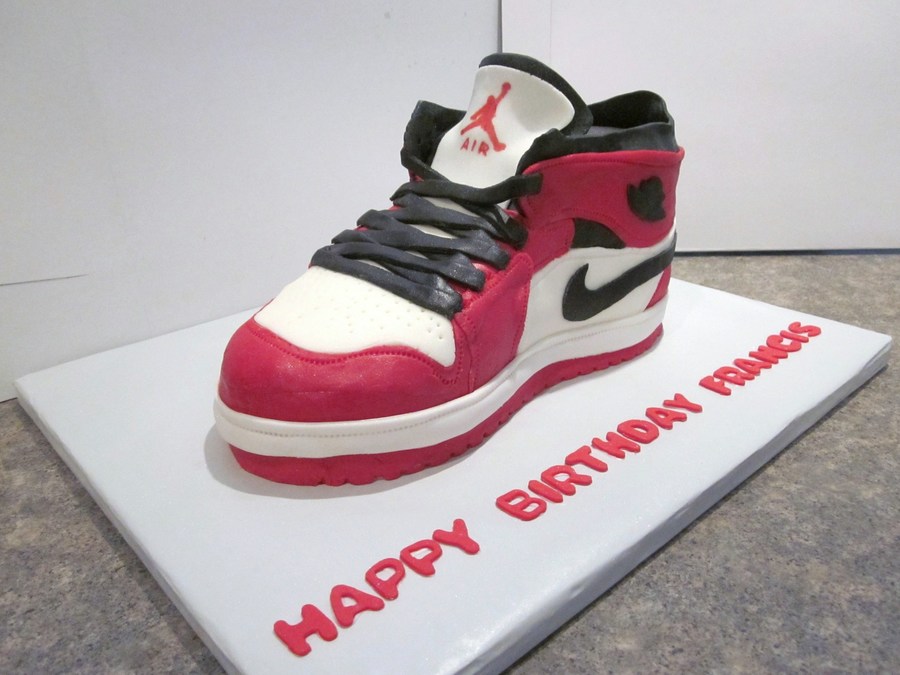 Nike Air Jordan Basketball Shoe - CakeCentral.com