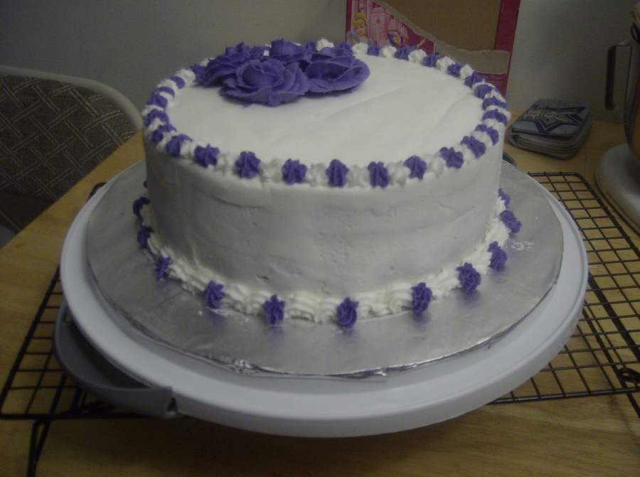Wilton Class Buttercream Cake - CakeCentral.com