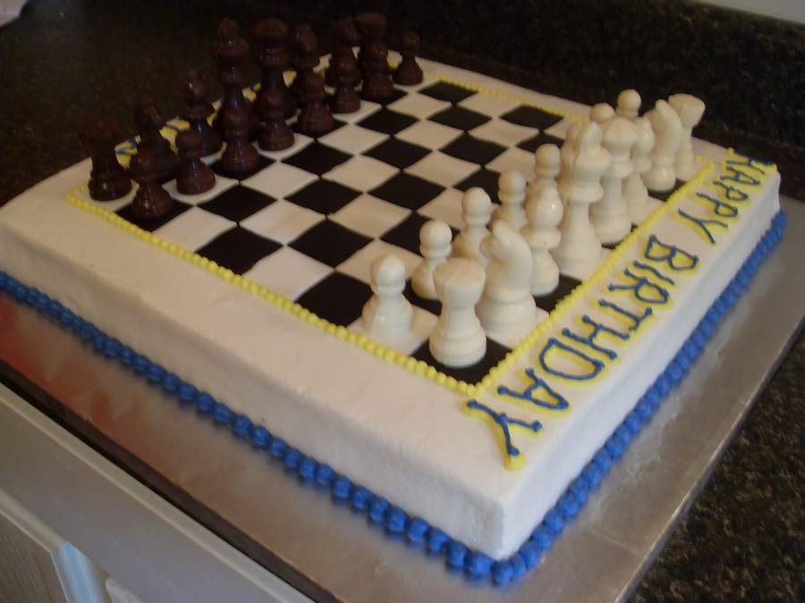Chess Game - CakeCentral.com