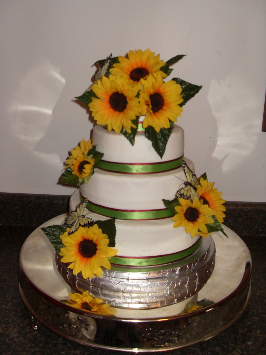 Sunflowers - CakeCentral.com
