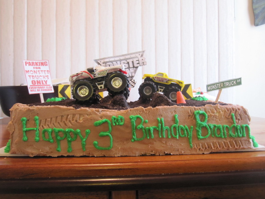 Monster Jam Cake - CakeCentral.com